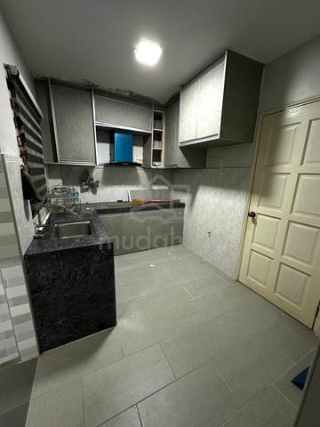 Apartment for Sale, 3 Bedroom, 720 sq.ft, Apartment Anggerik (Desa ...