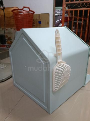 Enclosed Cat Litter Box with Scoop - Pets for sale in Kepong, Kuala Lumpur