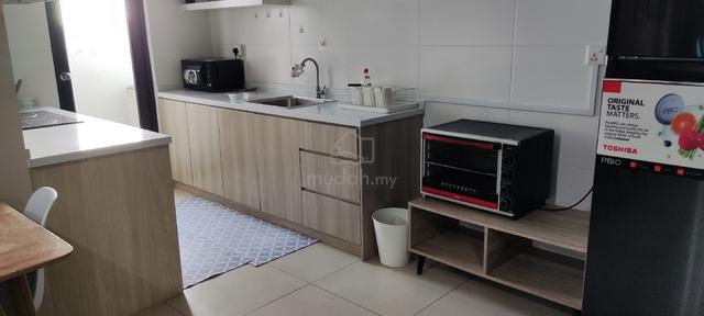 Service Residence for Rent, 2 Bedroom, 895 sq.ft, Reizz Residence ...