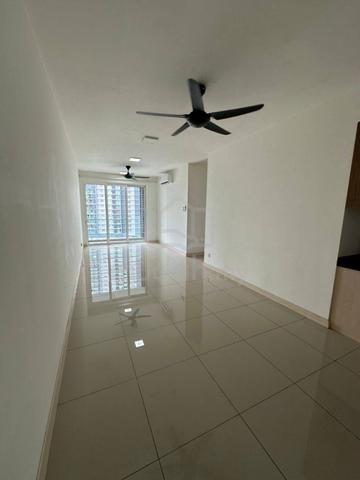 Service Residence for Rent, 3 Bedroom, 972 sq.ft, Sentul Point Suite ...
