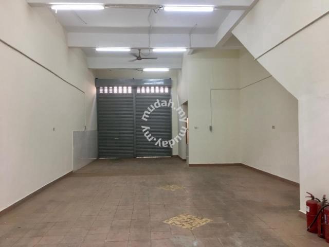 Warehouse / Factory for Sale, 2200 sq.ft, Ampang, Selangor | Mudah.my