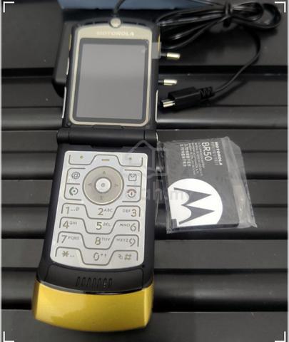 Motorola Razr V3 100% Original World Flip phone - Mobile Phones ...
