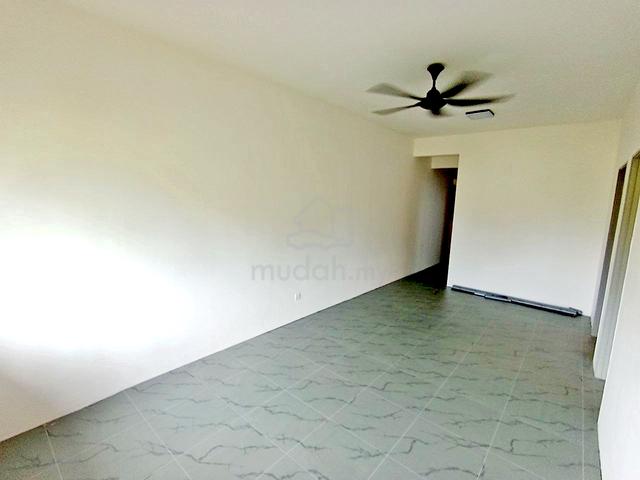 Flat for Rent, 3 Bedroom, 750 sq.ft, Pangsapuri Angsana Putra, Seri ...