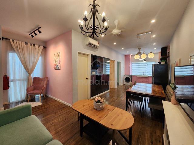 Townhouse Condo for Sale, 3 Bedroom, 969 sq.ft, Simfoni Perdana, Puncak ...