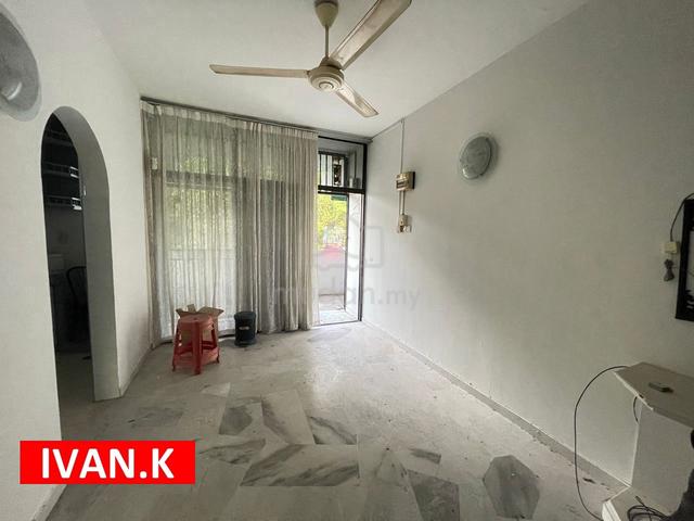 Apartment for Sale, 3 Bedroom, 700 sq.ft, Grandview Heights, Paya ...