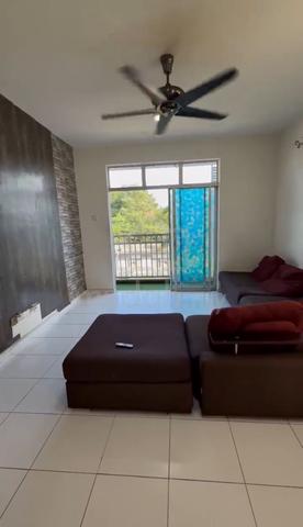 Condominium for Rent, 3 Bedroom, 1000 sq.ft, Scott Towers @ Larkin JB ...