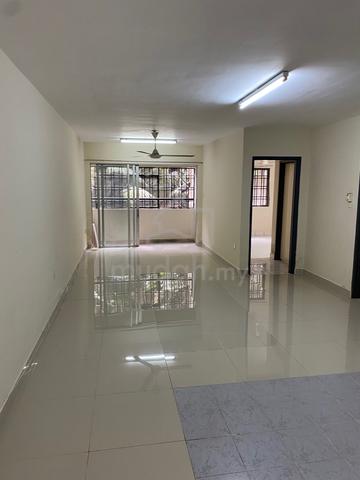 Apartment for Rent, 3 Bedroom, 850 sq.ft, Flora Damansara, Damansara ...