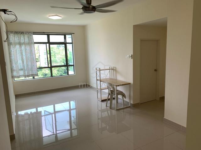 Condominium for Sale, 3 Bedroom, 856 sq.ft, Spring & Summer Tower, All ...