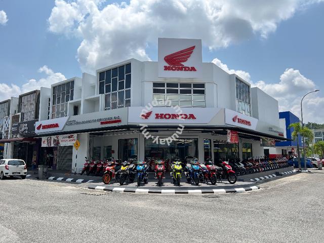 Honda Vario 160 Free EMS Box - Motorcycles for sale in Johor Bahru ...