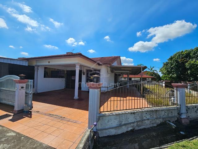 1-storey Terraced House for Sale, 3 Bedroom, 3541 sq.ft, Paya Rumput ...