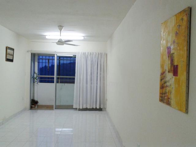 Apartment for Sale, 3 Bedroom, 850 sq.ft, Flora Damansara, Damansara ...