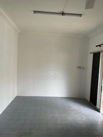 2-storey Terraced House for Sale, 4 Bedroom, 2350 sq.ft, Batu Arang ...