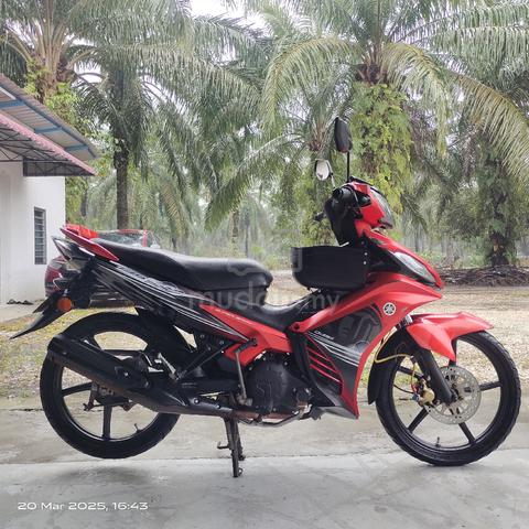 Yamaha LC V4 tahun 2016 - Motorcycles for sale in Batu Pahat, Johor