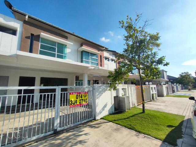 2-storey Terraced House for Sale, 4 Bedroom, 1800 sq.ft, Ambang Botanic ...