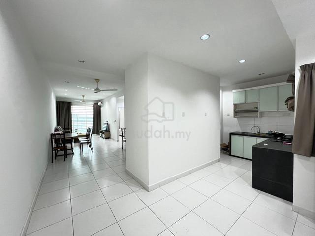 Condominium for Rent, 2 Bedroom, 900 sq.ft, Elit Heights @ Bayan City ...