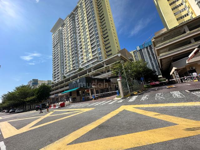 Condominium for Sale, 6 Bedroom, 3000 sq.ft, Platinum Lake PV16 ...