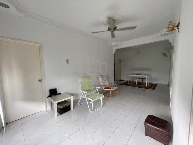 Apartment for Sale, 4 Bedroom, 864 sq.ft, Putra Indah Apartment, Seri ...