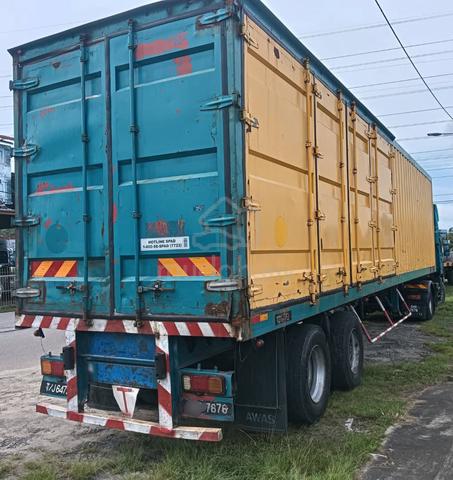 41 feet Used Box Trailer - 2001 - Commercial Vehicle & Boats for sale ...