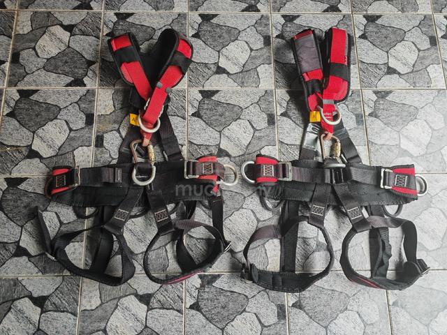 Fullbody Harness - Sports & Outdoors for sale in Batu Caves, Selangor