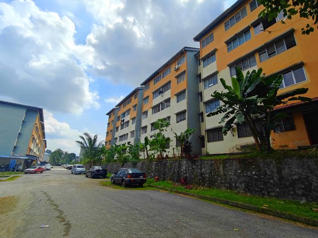 Flat for Sale, 3 Bedroom, 650 sq.ft, Taman Semarak II, Nilai, Negeri ...
