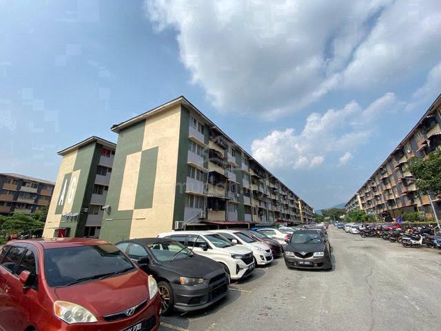 Flat for Sale, 3 Bedroom, 650 sq.ft, Flat Pandan Indah, Pandan Indah ...