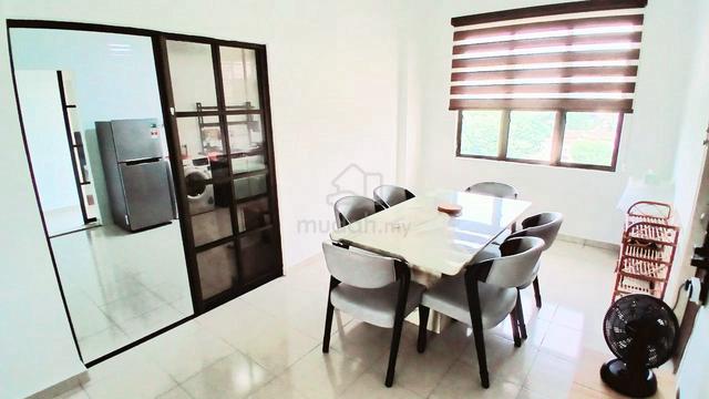 Condominium for Rent, 4 Bedroom, 1297 sq.ft, Putri Indah Condominium ...