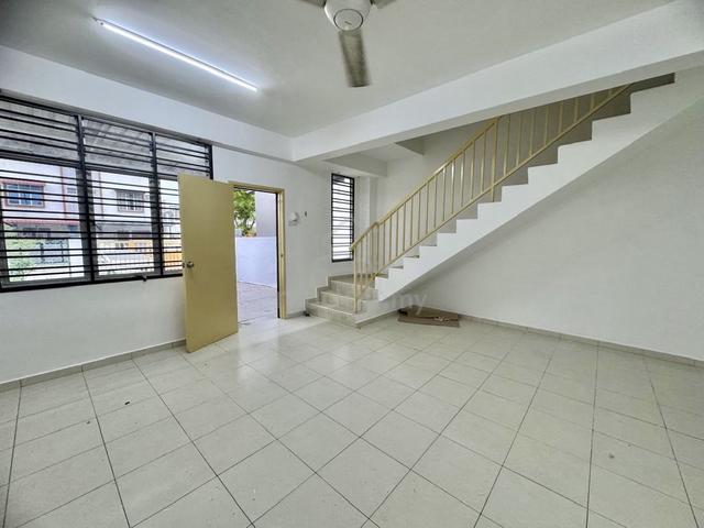 2-storey Terraced House for Rent, 3 Bedroom, 1400 sq.ft, Setia Indah ...