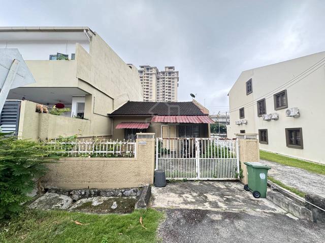 1-storey Terraced House for Sale, 3 Bedroom, 1250 sq.ft, Seputeh, Kuala ...