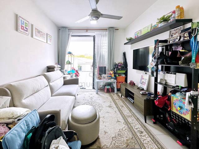 Service Residence for Sale, 3 Bedroom, 1100 sq.ft, Nadayu62, Taman ...