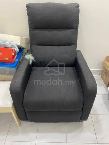kerusi ada footrest - Furniture & Decoration for sale in Skudai, Johor