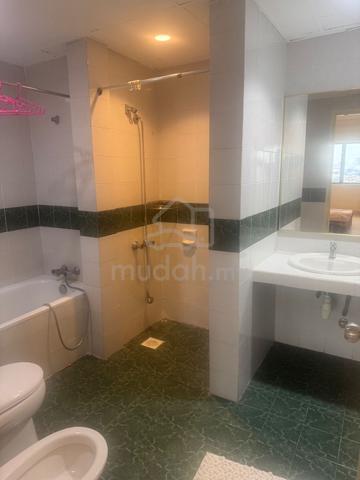 Condominium for Sale, 4 Bedroom, 2038 sq.ft, Maxwell Towers, Petaling ...