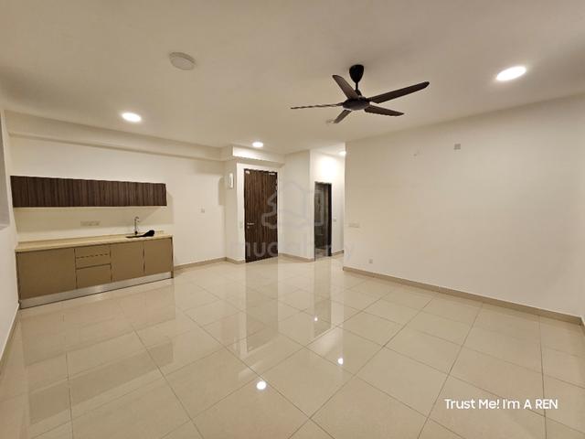 Service Residence for Sale, 2 Bedroom, 830 sq.ft, Henna Residence @ The ...