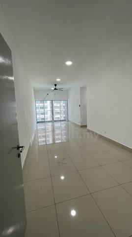 Service Residence for Sale, 2 Bedroom, 800 sq.ft, Razak City Residences ...