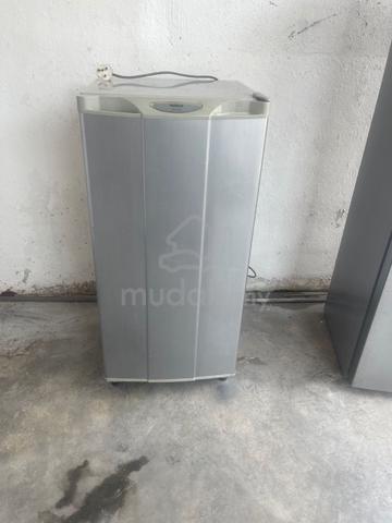 Jenama National 1pintu peti ais sejuk 175L - Home Appliances & Kitchen ...