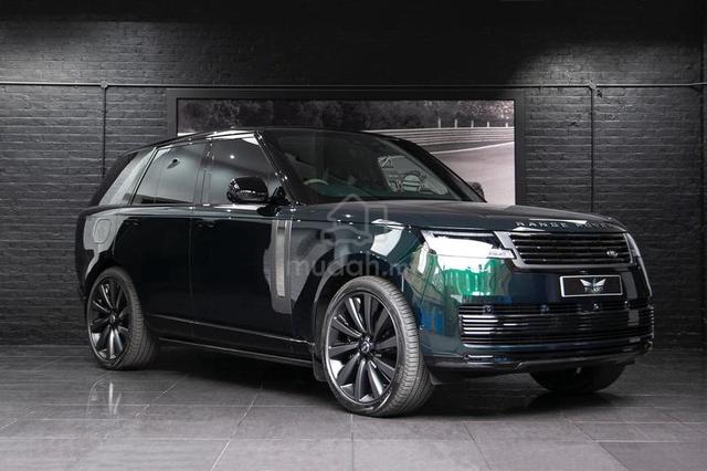 600km 2024 Land Rover RANGE ROVER 4.4 SV P615 SWB - Cars for sale in ...
