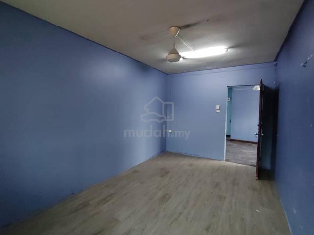 Flat for Sale, 2 Bedroom, 592 sq.ft, Flat PKNS, Shah Alam, Selangor ...