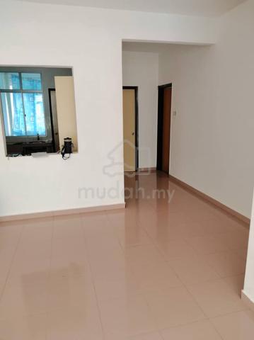 Apartment for Rent, 3 Bedroom, 1100 sq.ft, Pangsapuri Pelangi (Ayer ...
