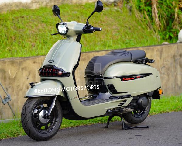 KEEWAY Skuter SIXTIES 250 ABS Vespa BARU CASH BACK - Motorcycles for ...