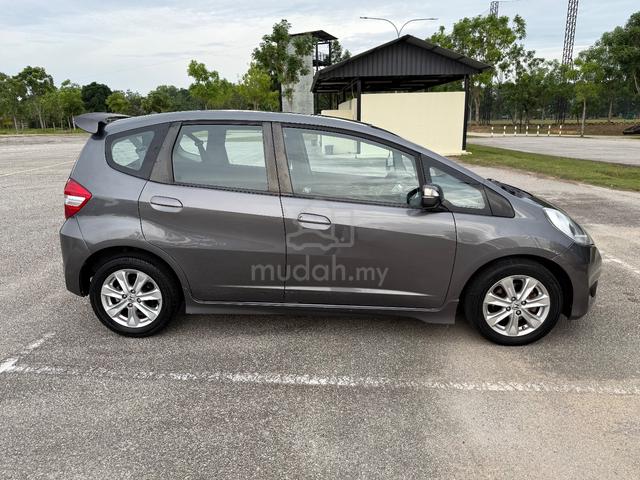 HONDA JAZZ GE8 1.5 i-VTEC AUTO (2014) - Cars for sale in Seremban 2, Negeri Sembilan
