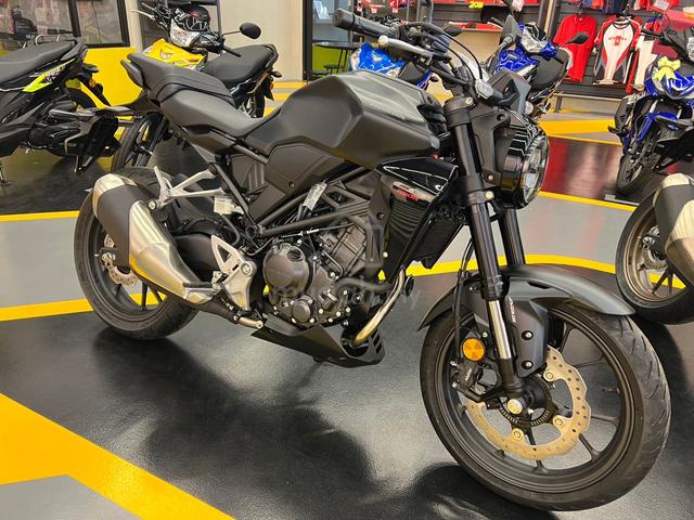 Honda CB250R Ready Stock ~ KHM SHAH ALAM - Motorcycles for sale in Shah ...