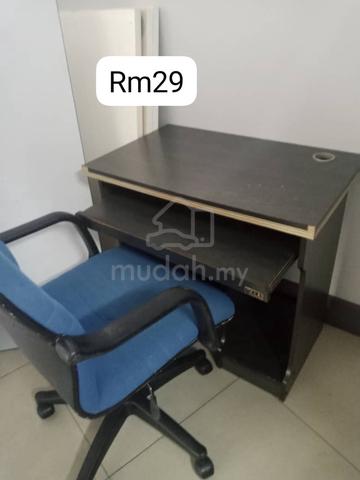 meja - Furniture & Decoration for sale in Damansara Damai, Selangor