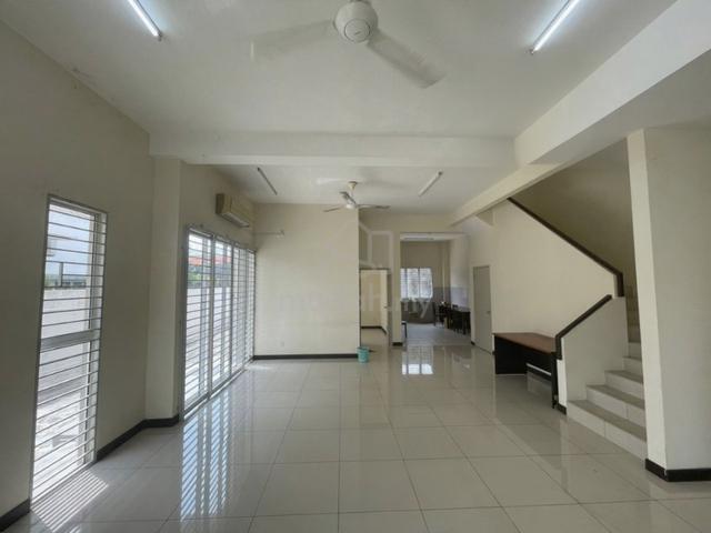 Semi-Detached House for Rent, 4 Bedroom, 2500 sq.ft, Bukit Mertajam ...