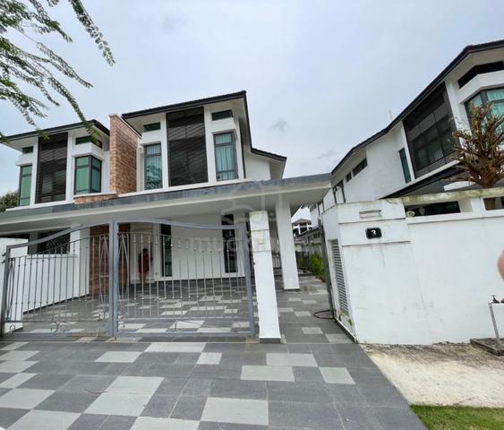 Cluster House for Sale, 5 Bedroom, 2670 sq.ft, Iskandar Puteri, Johor ...