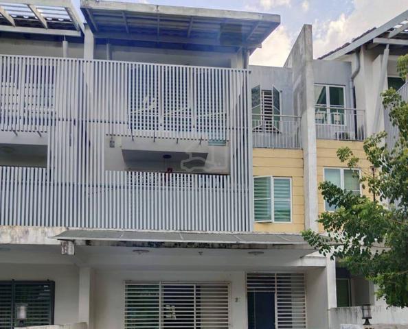 3-storey Terraced House for Sale, 5 Bedroom, 3637 sq.ft, Kajang ...