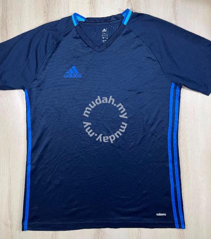 Adidas Dark Blue Tee #AJ Used - Clothes for sale in Shah Alam, Selangor