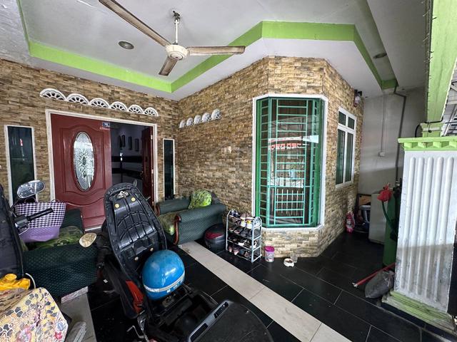 Terraced House for Sale, 4 Bedroom, 1100 sq.ft, Duyong, Melaka | Mudah.my