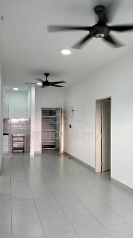 Condominium for Rent, 3 Bedroom, 800 sq.ft, Sky Awani 2 Residence ...