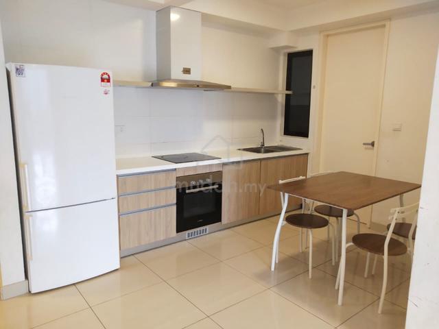 Service Residence for Sale, 3 Bedroom, 900 sq.ft, Nadayu62, Taman ...