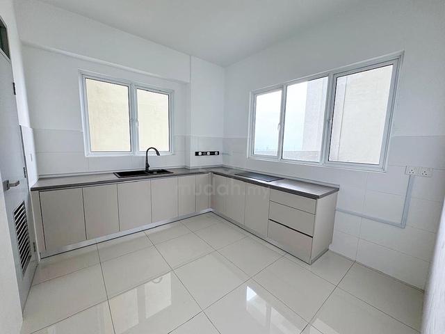 Condominium for Sale, 4 Bedroom, 1950 sq.ft, Tropicana Bay Residences ...