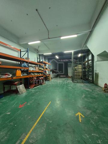 Warehouse / Factory for Sale, 2800 sq.ft, Klang, Selangor | Mudah.my